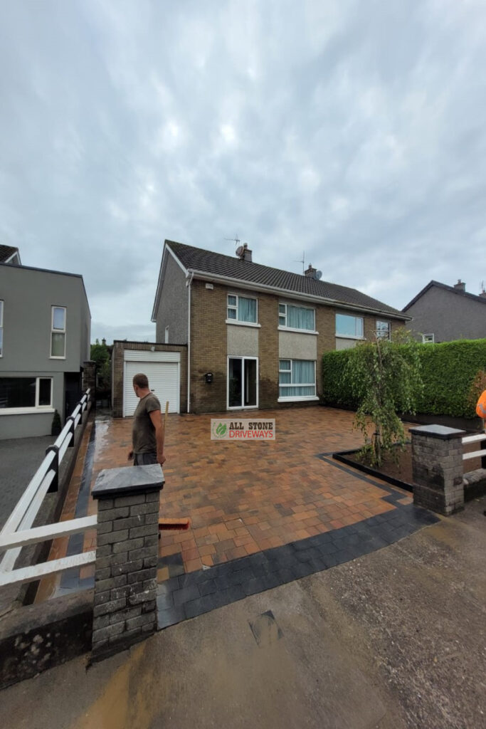 Driveway with Multicoloured Rustic Bricks and Charcoal Brick Border in ...